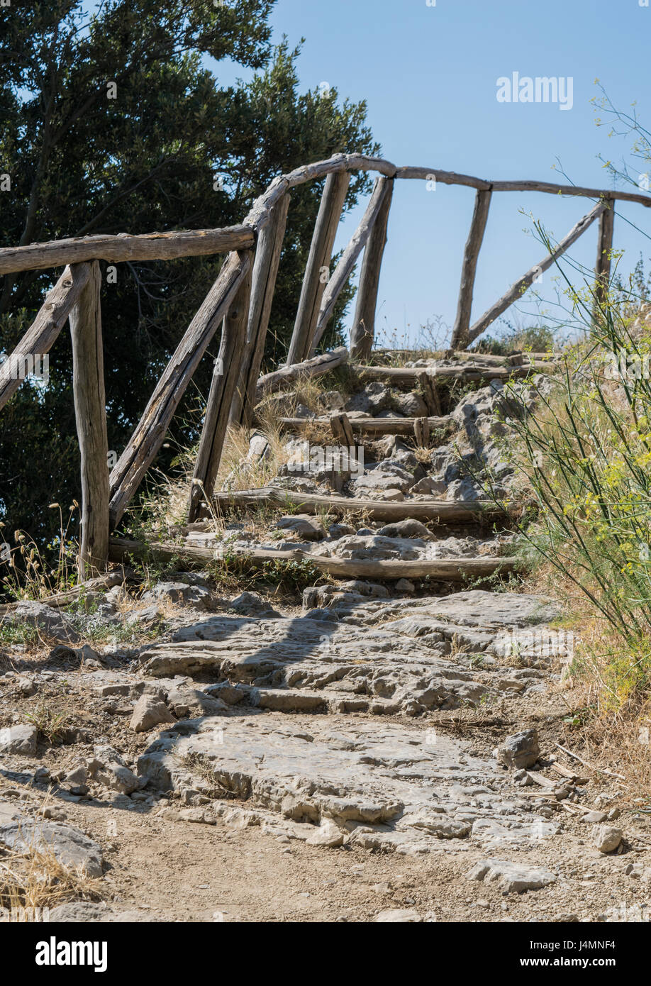Path to the bridge of the gods hi-res stock photography and images - Alamy