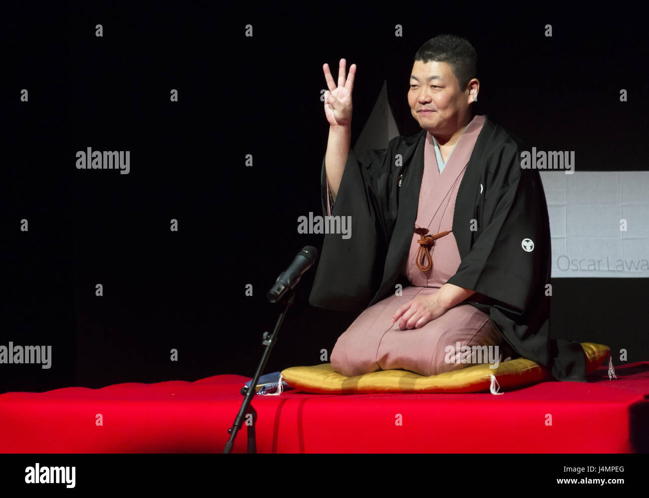 Yanagiaya Sankyo rakugo performer presents the traditional storytelling ...