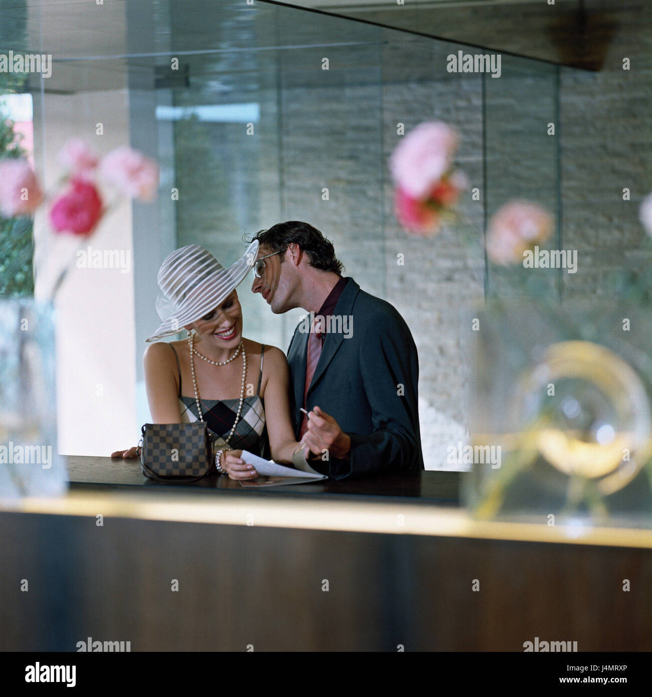 Couple affair hotel room hi-res stock photography and images - Alamy