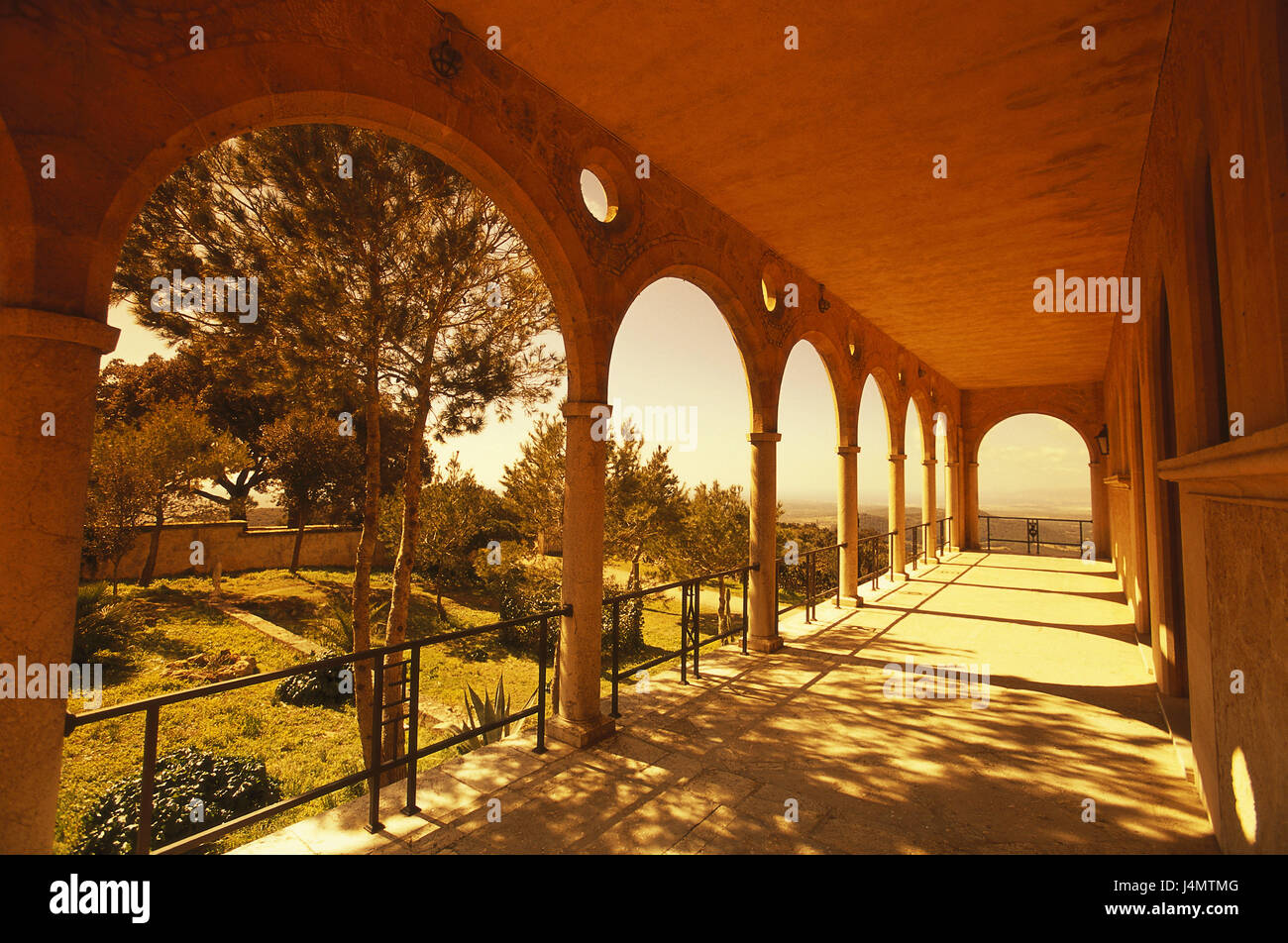 Santuari de monti sion hi-res stock photography and images - Alamy
