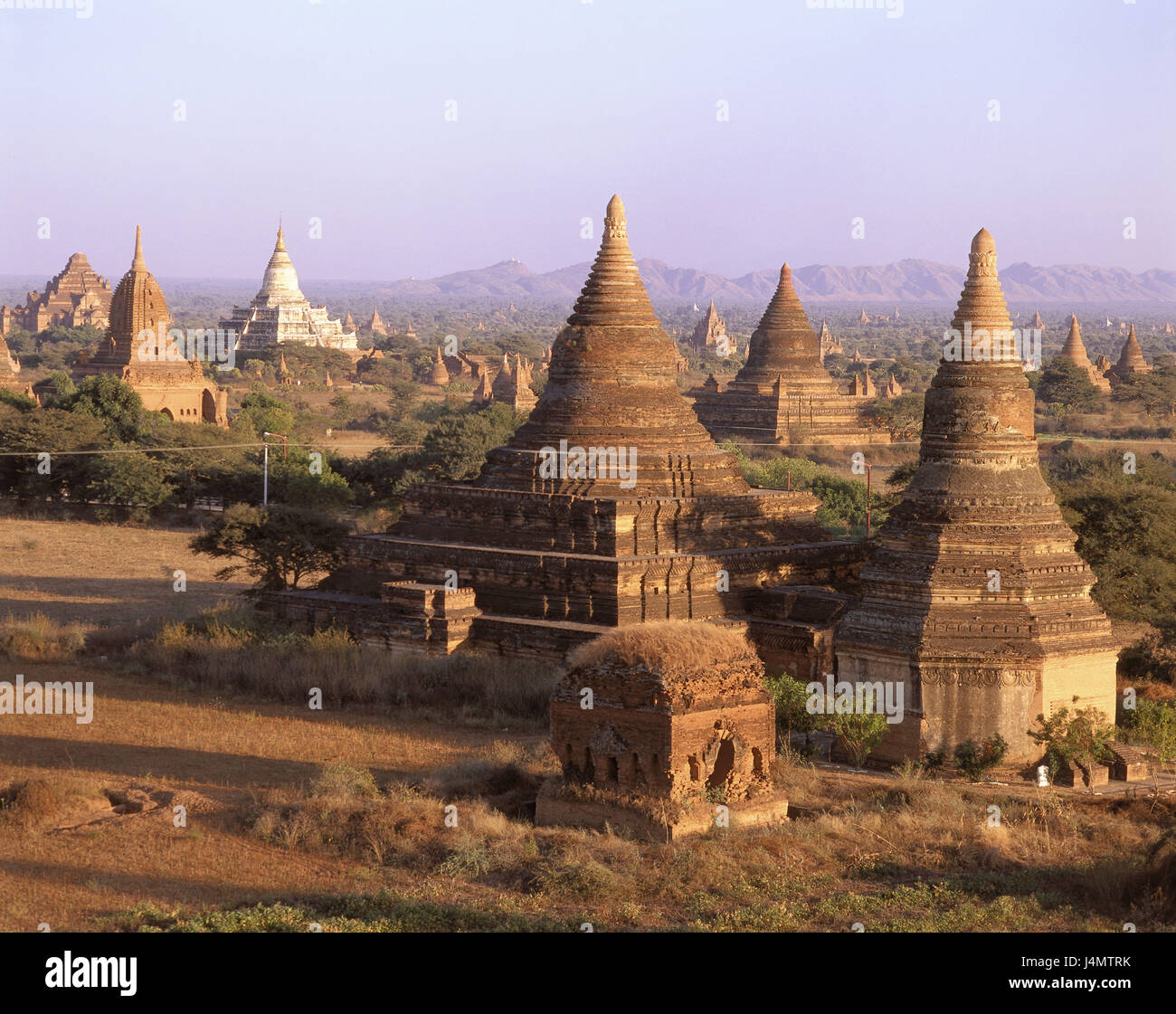Pyidaungsu myanmar naingngandaw hi-res stock photography and images - Alamy