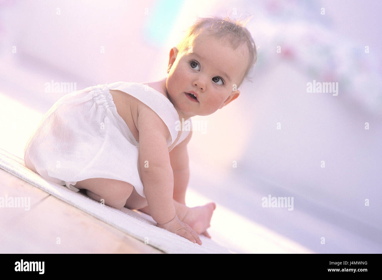Baby, barefoot, sit, floor child, infant, 4 months, childhood, explore ...