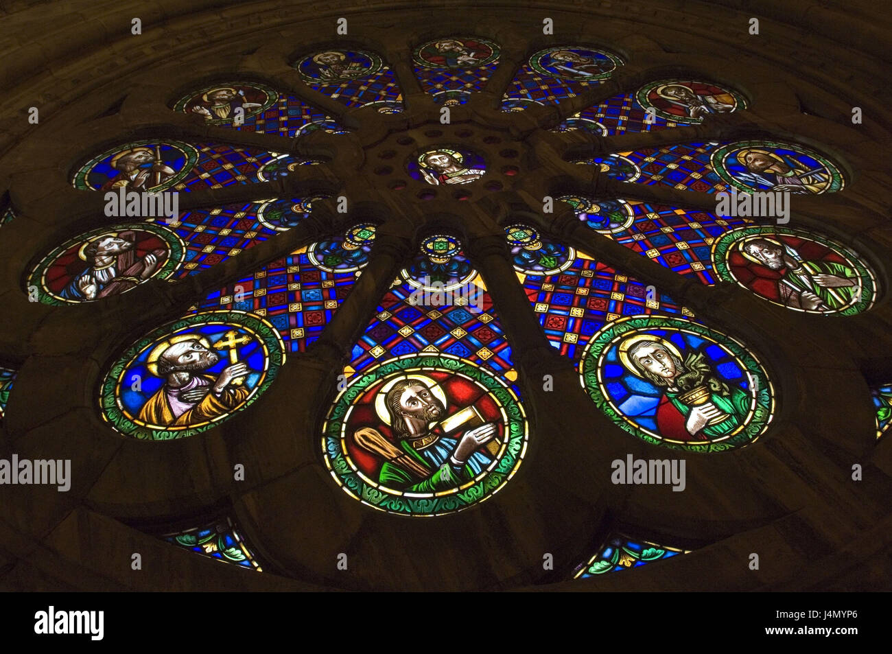 Inside the lisbon cathedral hi-res stock photography and images - Alamy