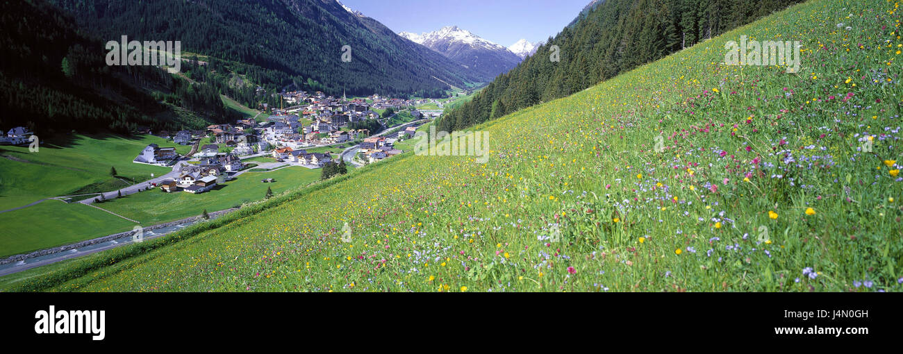 Austria, Tyrol, Paznauntal, Ischgl, local view, mountains, mountains ...