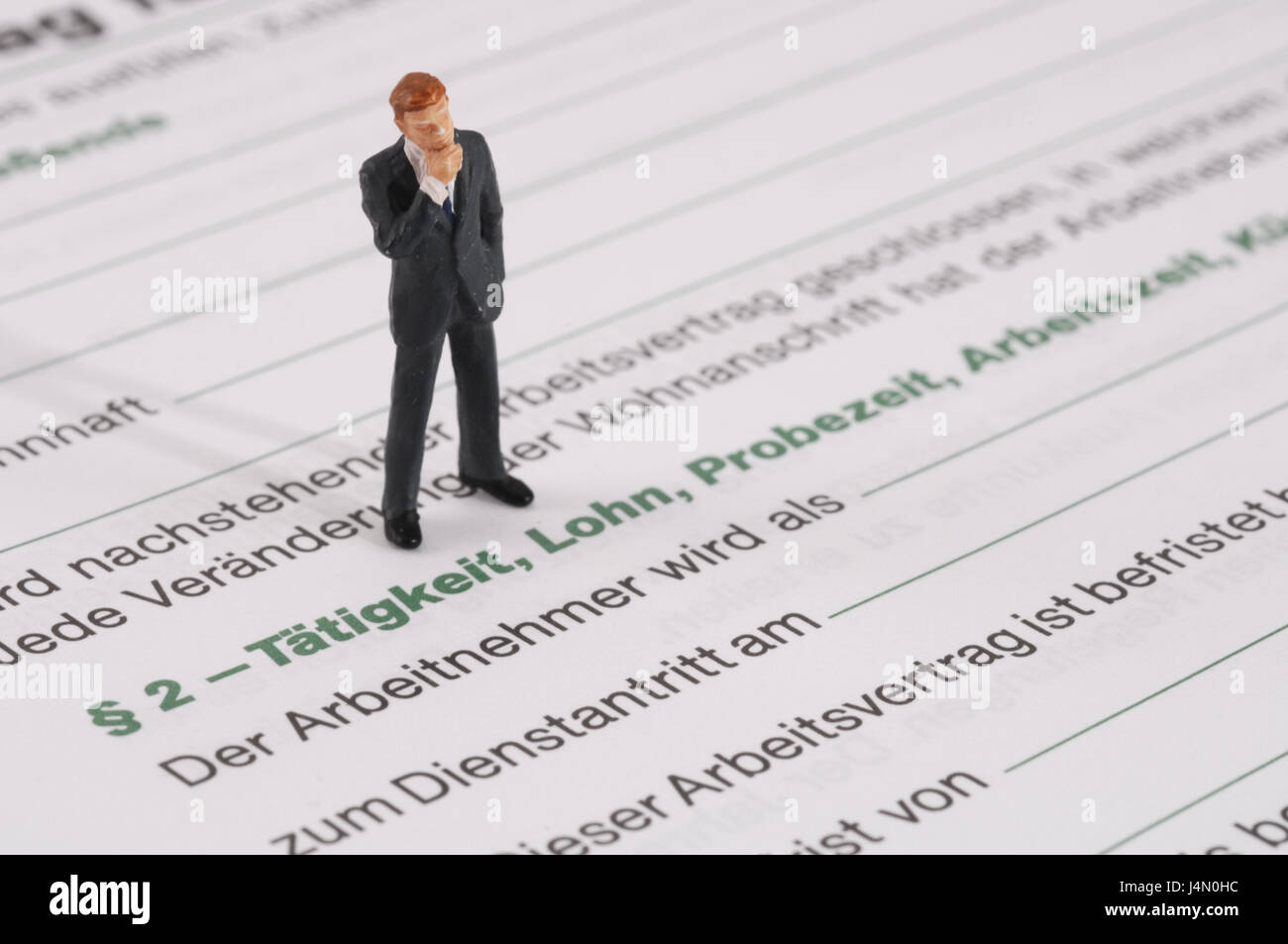 Form, employment contract, trial period, activity, entries, character ...