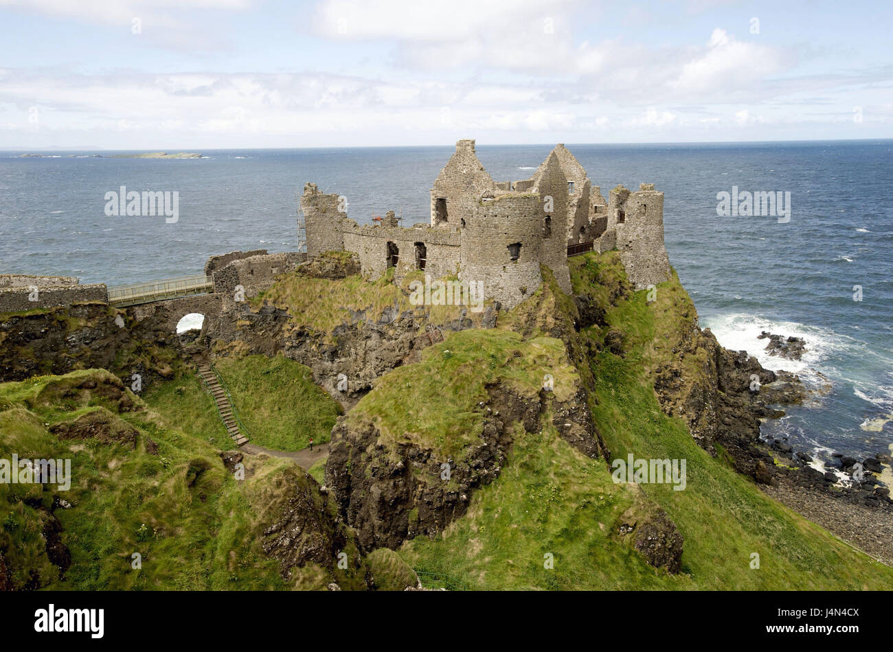 Northern Ireland, Ulster, Derry County, Antrim Coast, Dunluce Castle ...