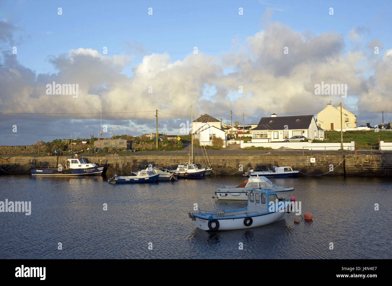 Ireland, Munster, county Clare, Liscannor, harbour Stock Photo - Alamy