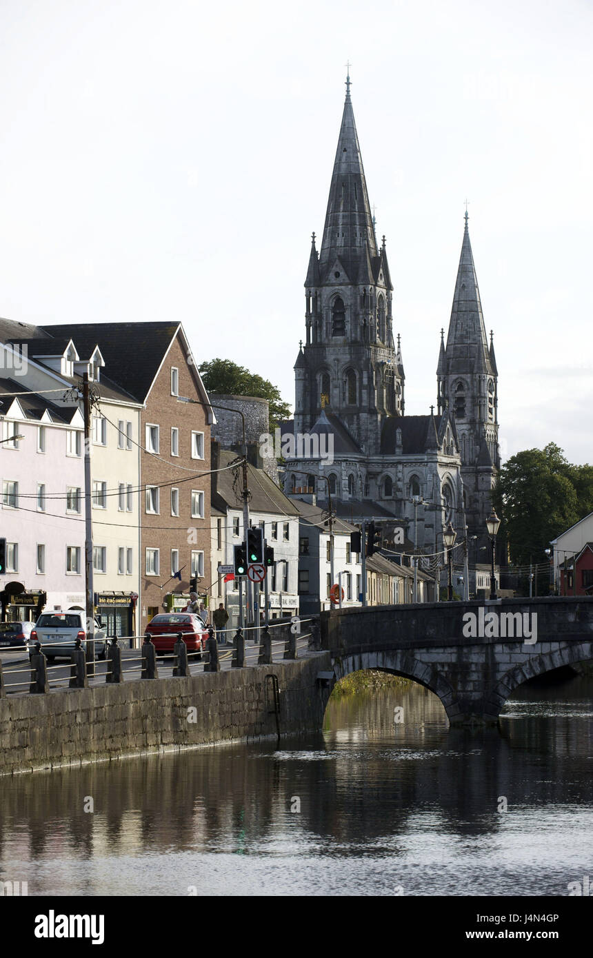 Ireland, Munster, Cork county, Cork, Lee, river, houses, St. Finbarr ...