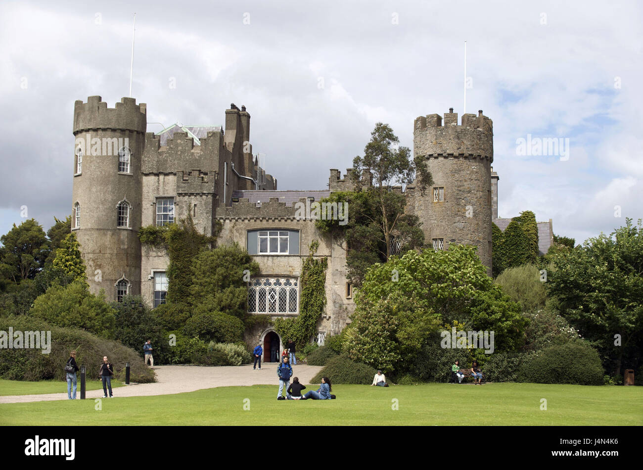 Ireland, Leinster, county Fingal, castle Malahide Stock Photo - Alamy