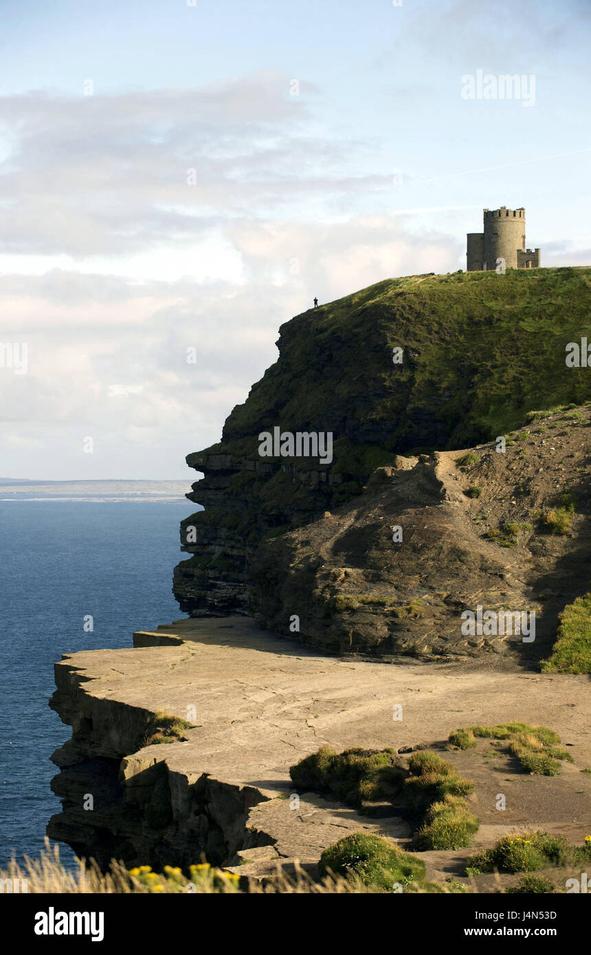Ireland, Munster, county Clare, Cliffs of Moher, coastal scenery, O ...