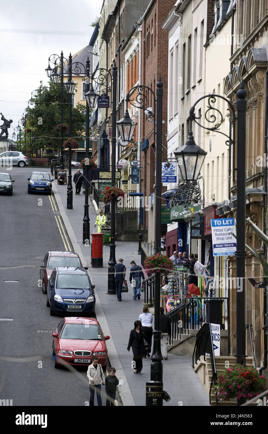 Shipquay street londonderry hi-res stock photography and images - Alamy