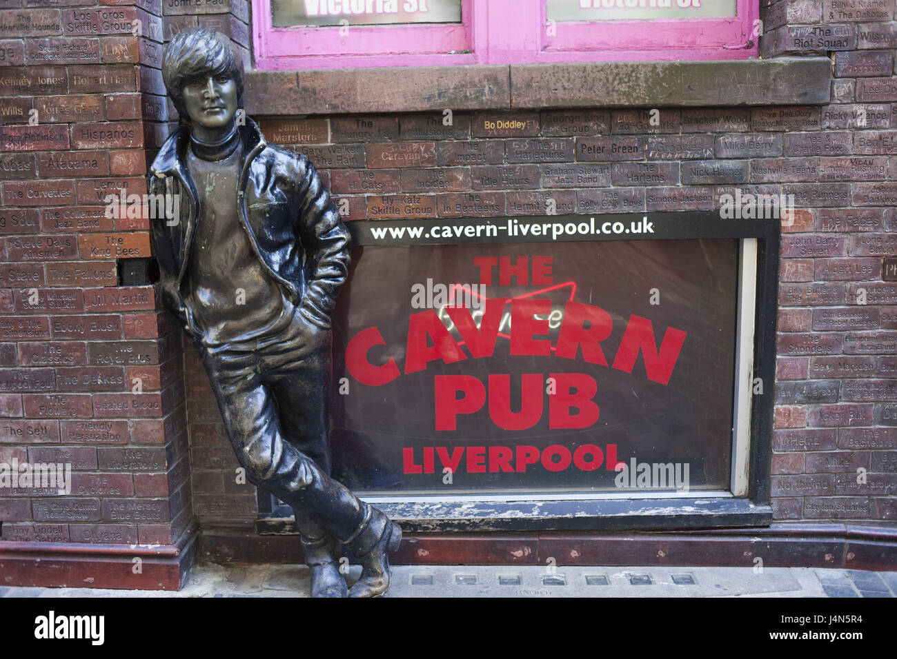 Great Britain, England, Liverpool, Mathew Street, The Cavern club, John ...