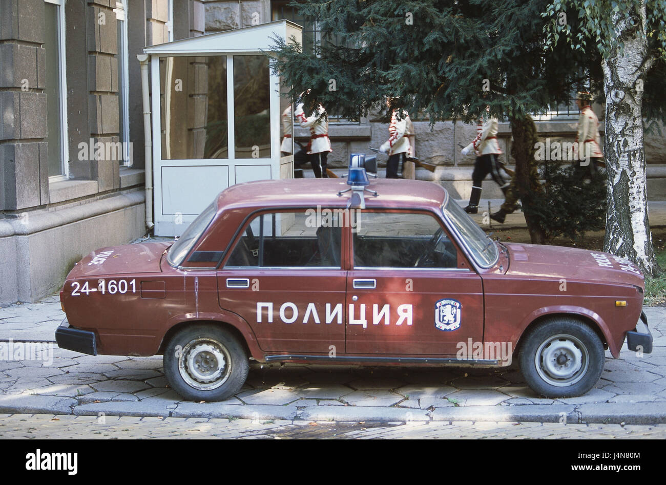 Bulgaria, Sofia, presidential palace, gate, soldier, police car, town ...