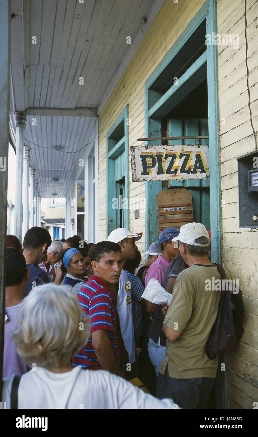 Crowd door queue hi-res stock photography and images - Alamy