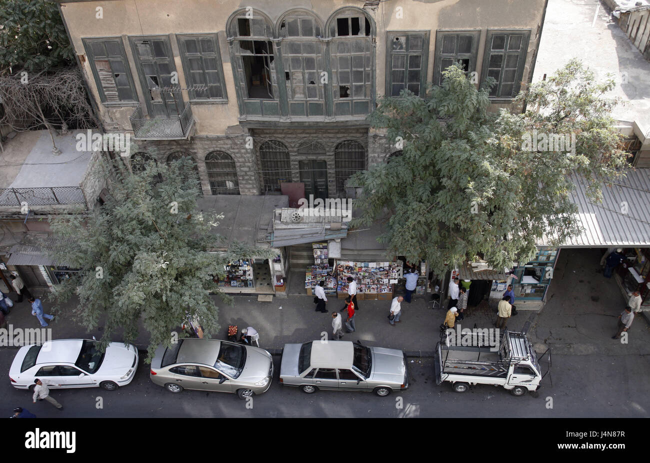 Damascus syria shops hi-res stock photography and images - Alamy