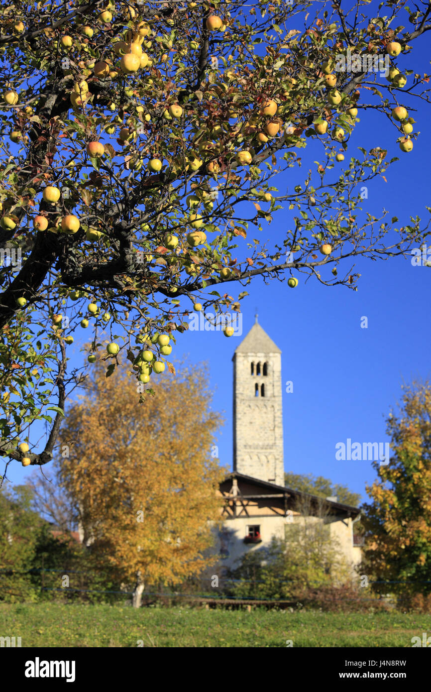 Apple Tree Church High Resolution Stock Photography and Images - Alamy