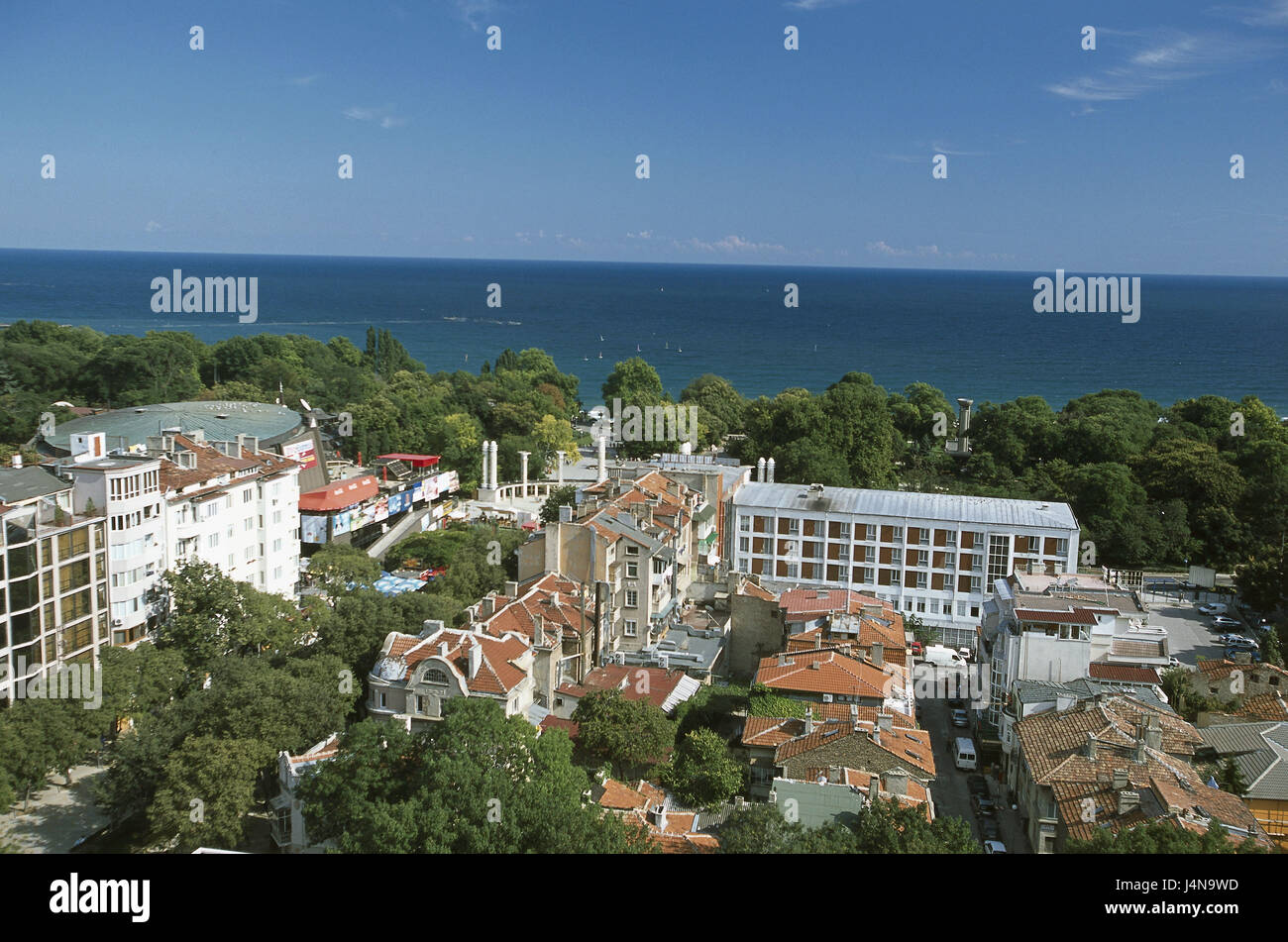 Bulgaria, Varna, town overview, Primorski park, the Black Sea, sea ...