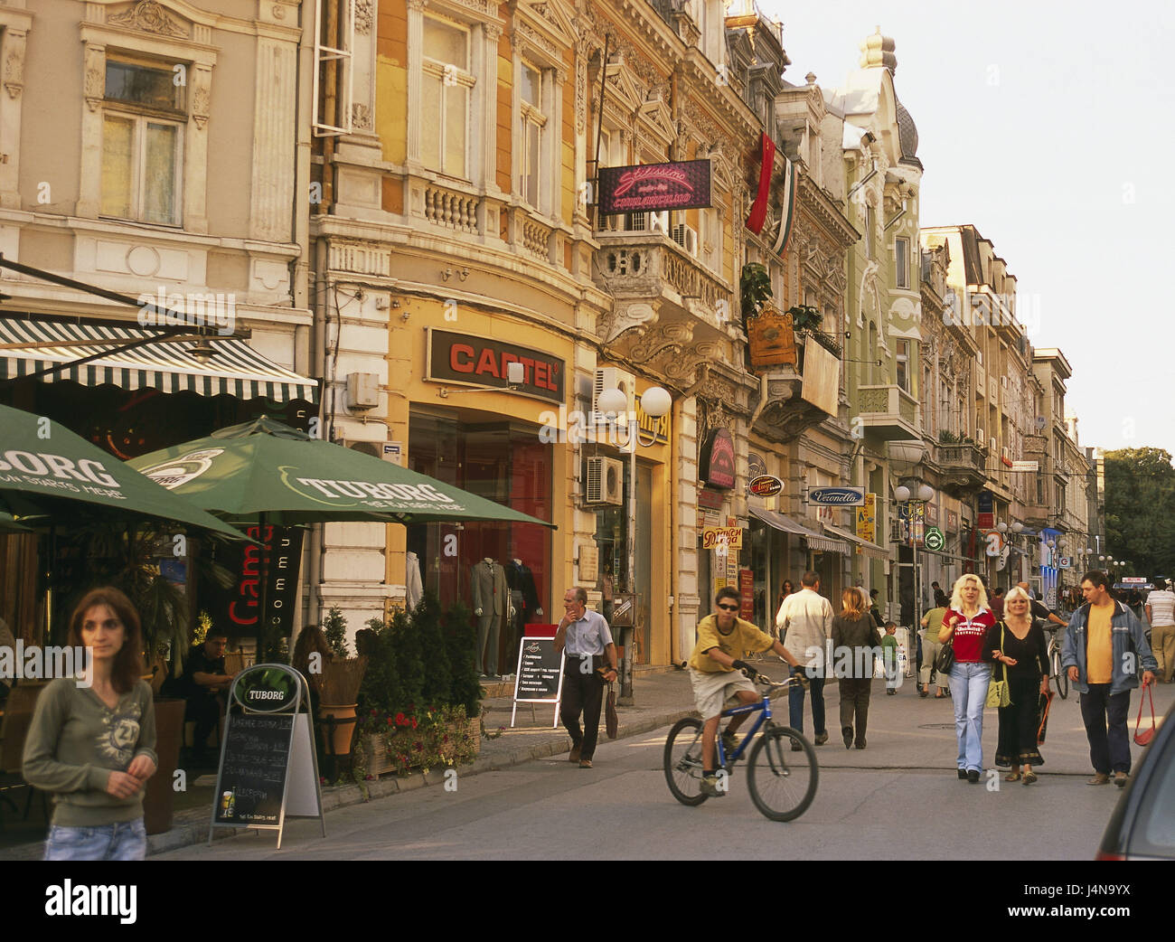 Bulgaria, Ruse, city centre, freedom square, shopping street, Ulica ...