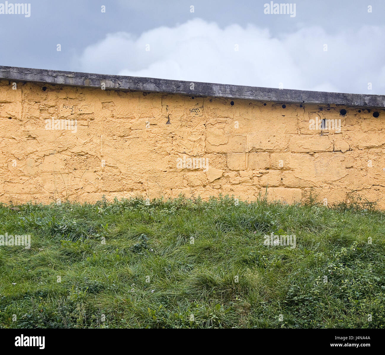 Meadow, defensive wall, detail, sky, cloudies, conception, stone ...