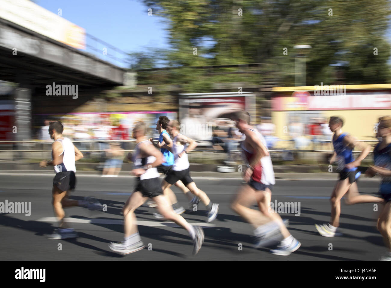 Berlin city marathon hi-res stock photography and images - Alamy