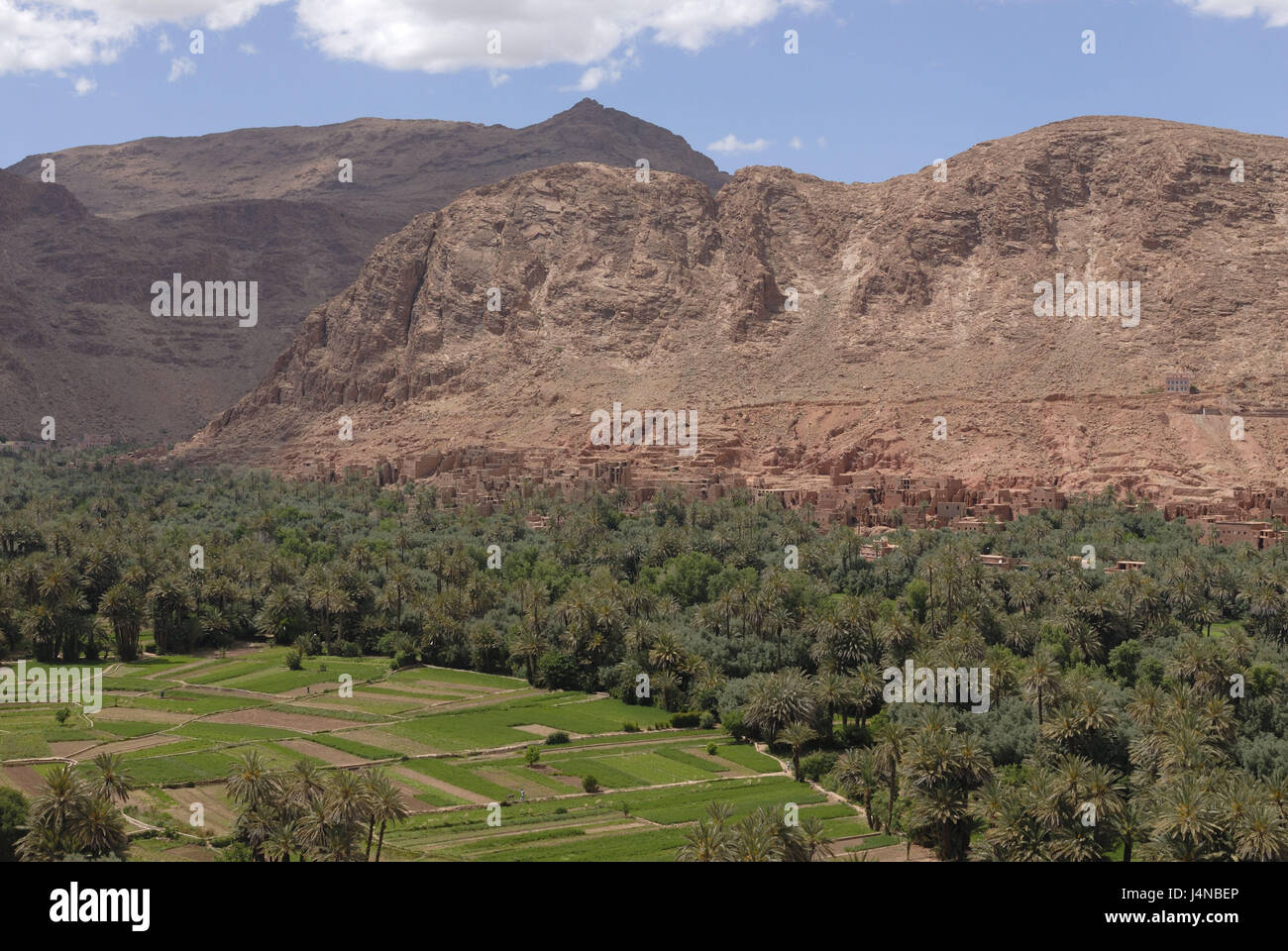 Berbers atlas mountains hi-res stock photography and images - Alamy
