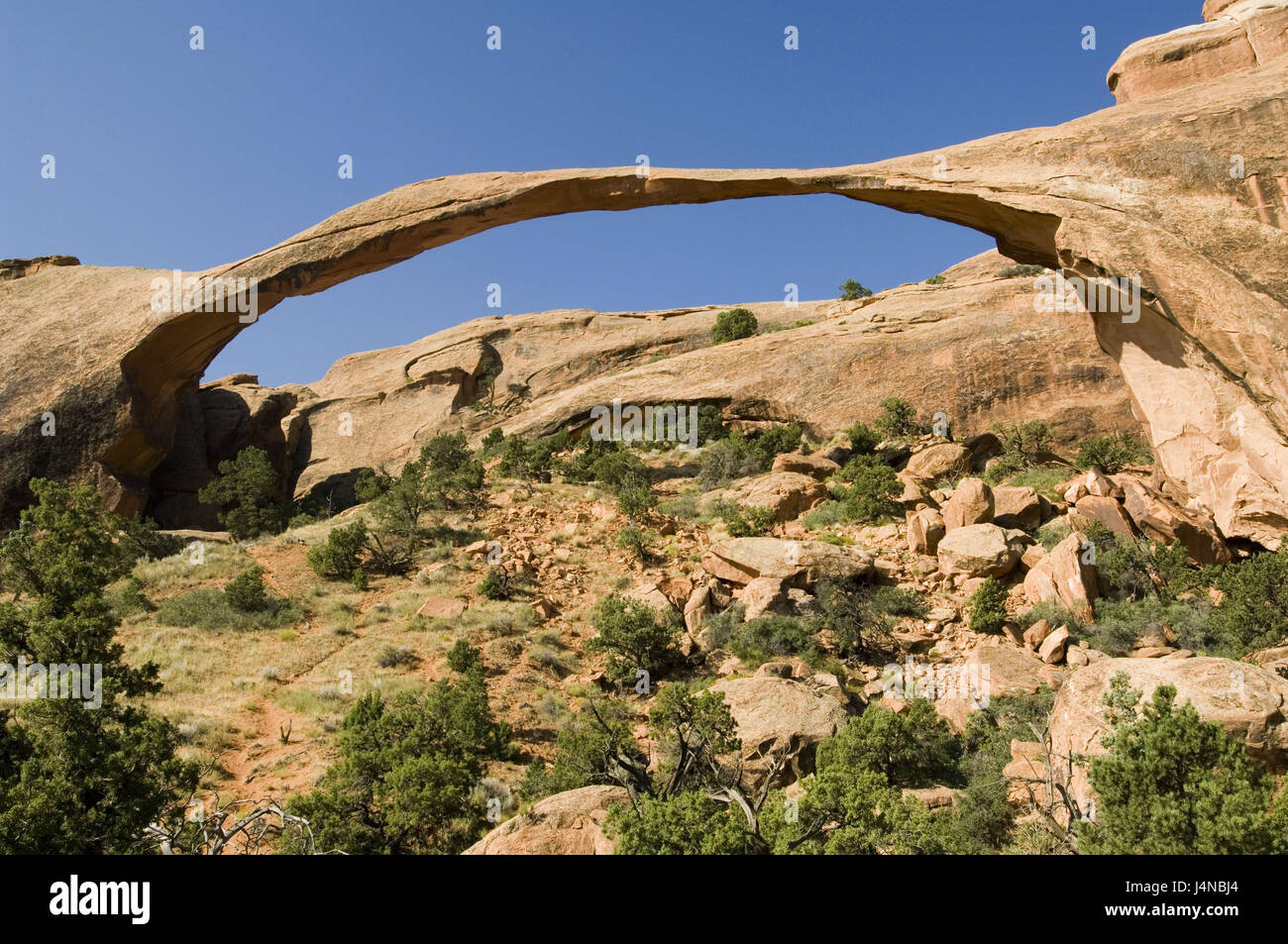 The USA, Utah, Arches national park, land cape Arch, Devils guards ...