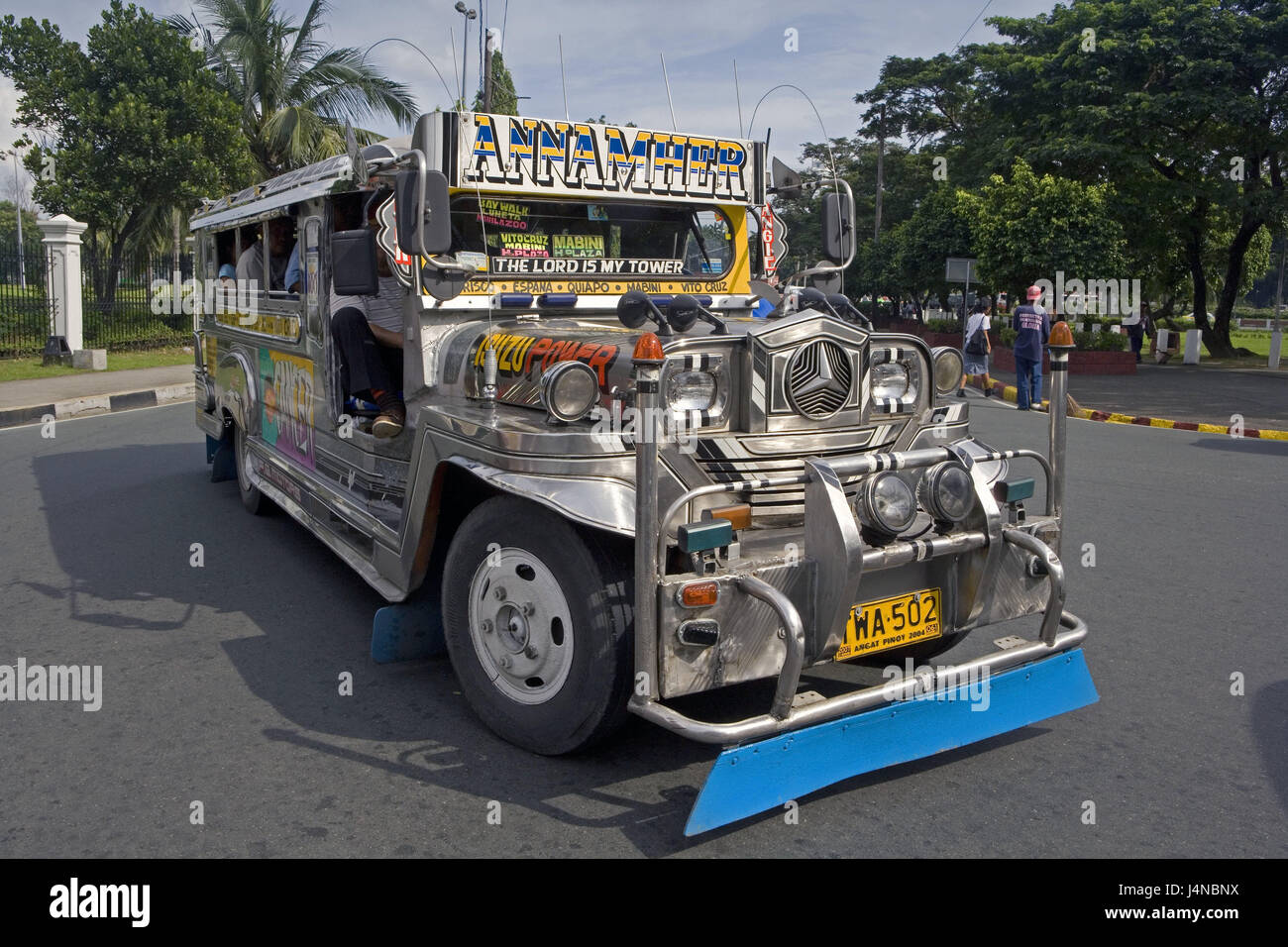 Manila philippines bus High Resolution Stock Photography and Images - Alamy