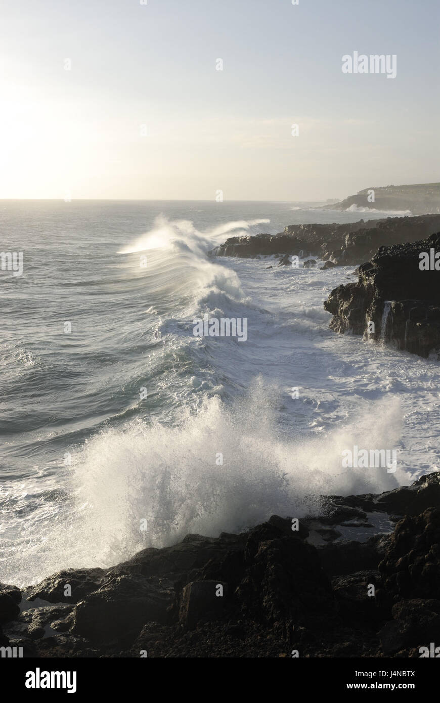 Overview, cliffs, waves, surf, Indian ocean, coast, La Reunion Stock ...