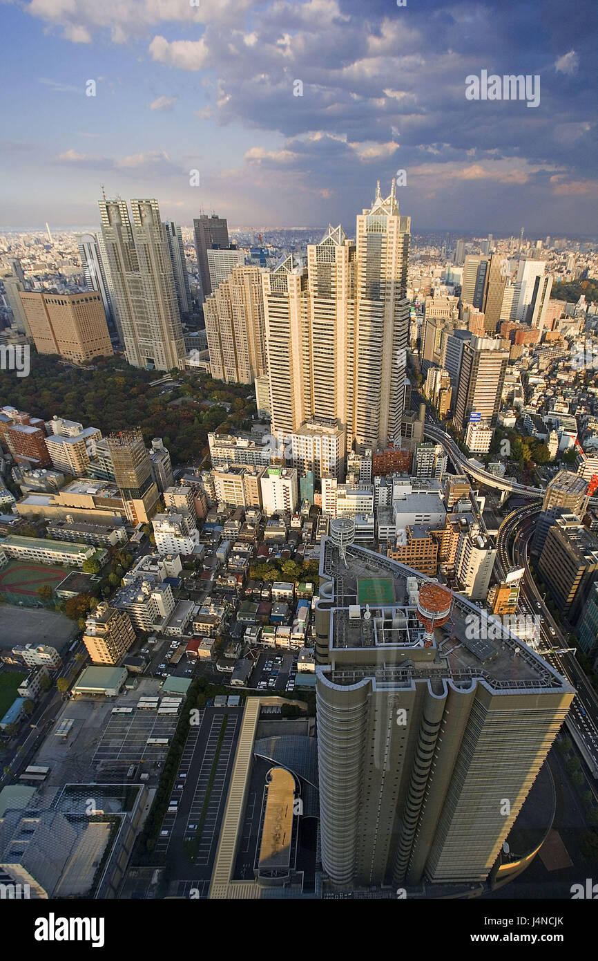 Shibuya disrict hi-res stock photography and images - Alamy