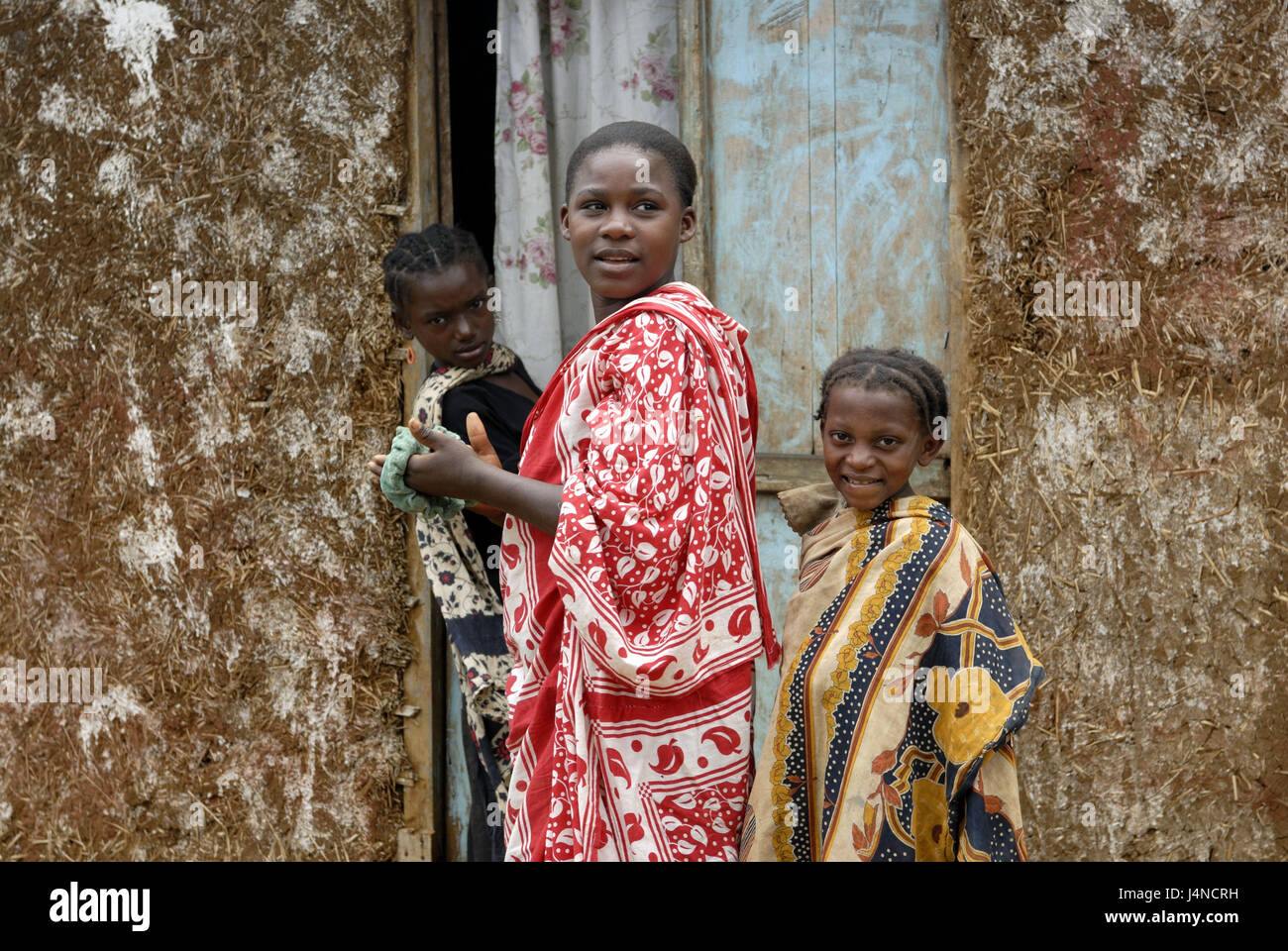 Residential house, input, children, girls, Moheli, the Comoro ...