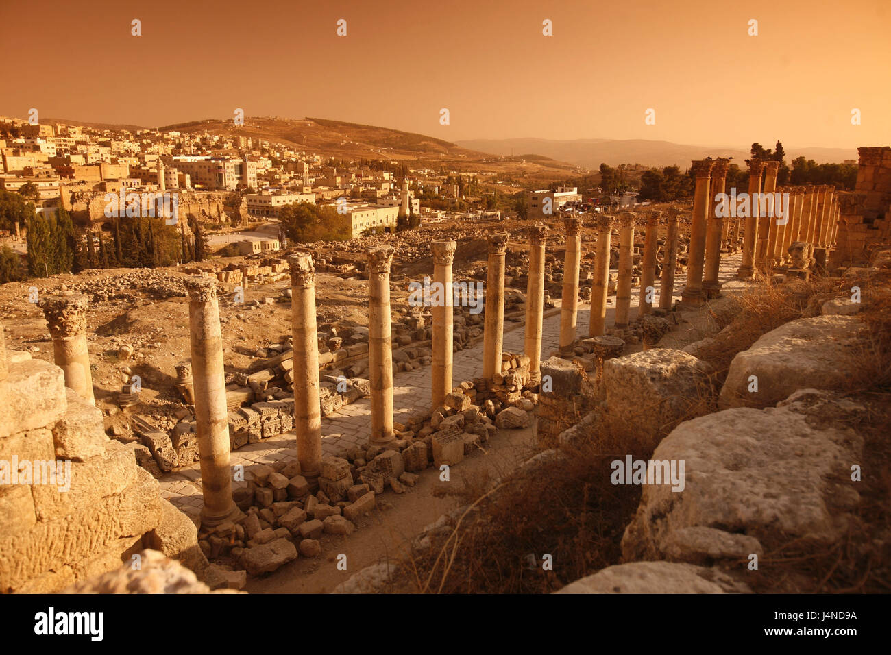 Pillars of light hi-res stock photography and images - Alamy