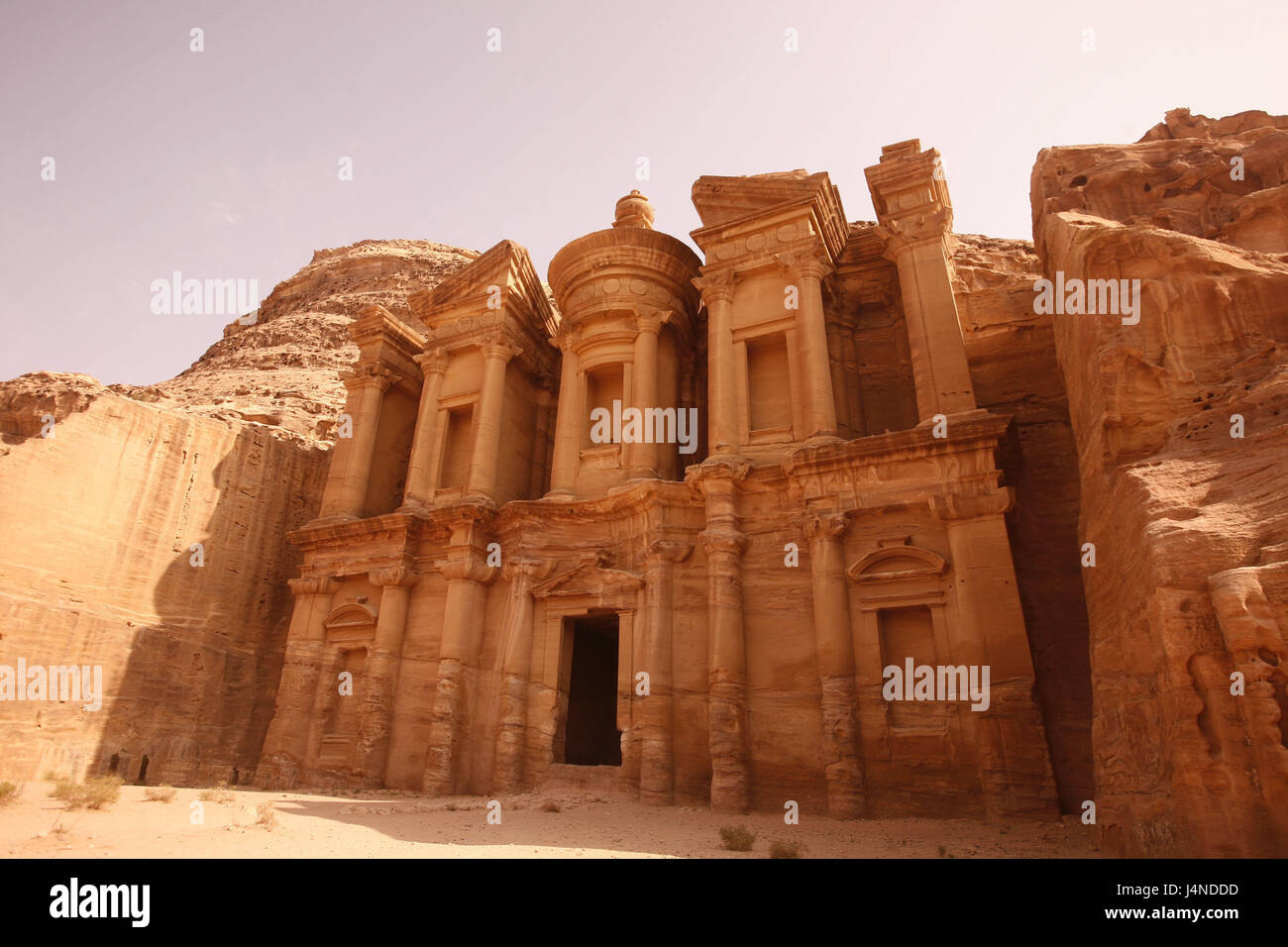 Tomb temple ed deir hi-res stock photography and images - Alamy