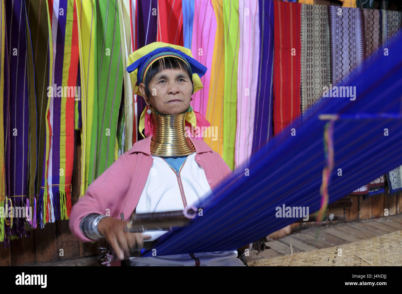 Woman, 'Long Neck', to cirques strain, substances, weave, Inle lake ...