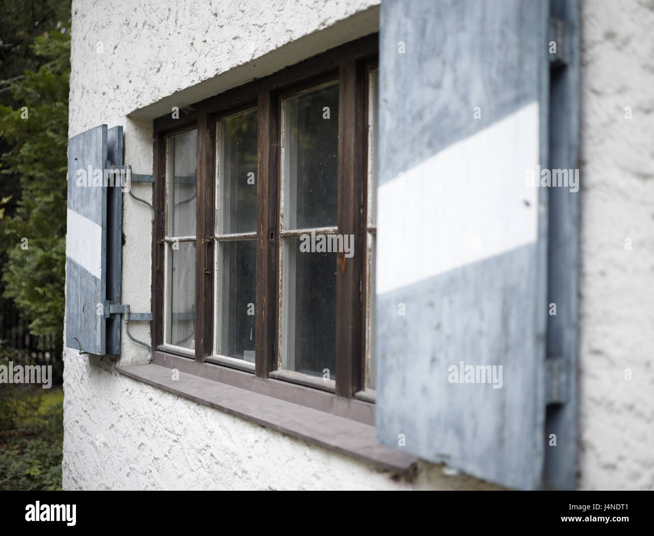 House, window, outside, detail Stock Photo - Alamy