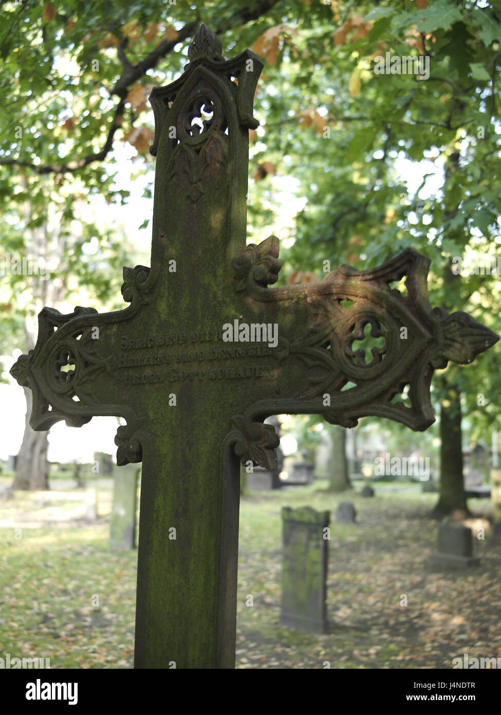 Cemetery, cross, gravestones, medium close-up, detail Stock Photo - Alamy