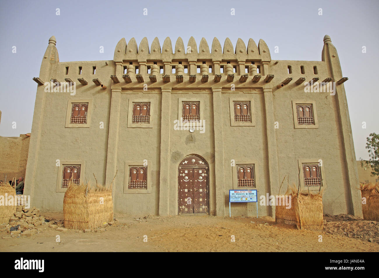 Islamic architecture in niger hi-res stock photography and images - Alamy