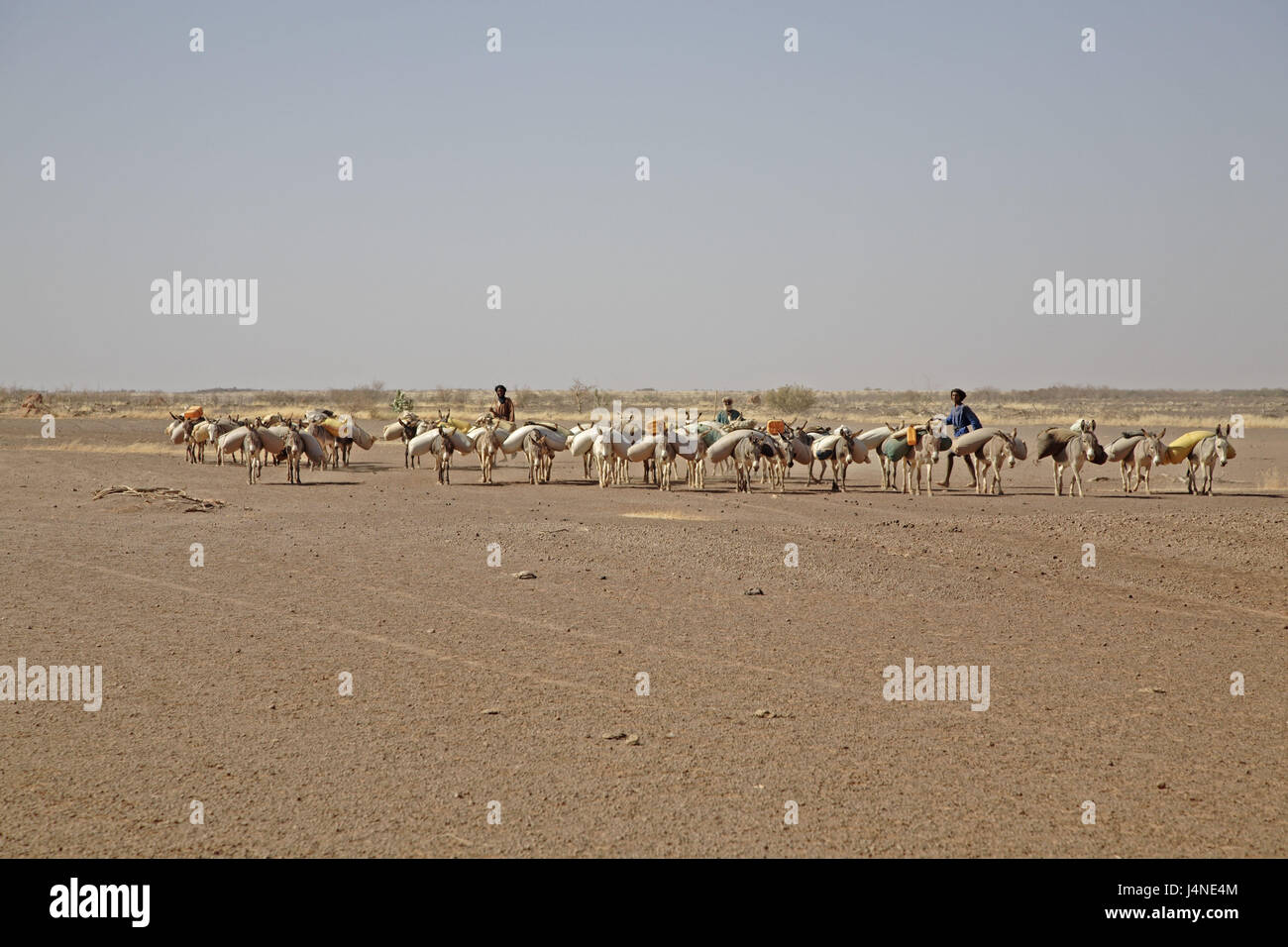 Direction douentza timbuktu hi-res stock photography and images - Alamy