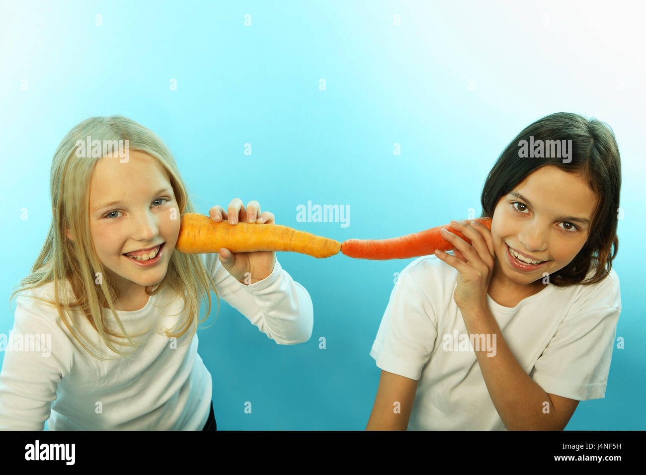 Children, happily, joke, play carrots, portrait, person, girl, friends ...
