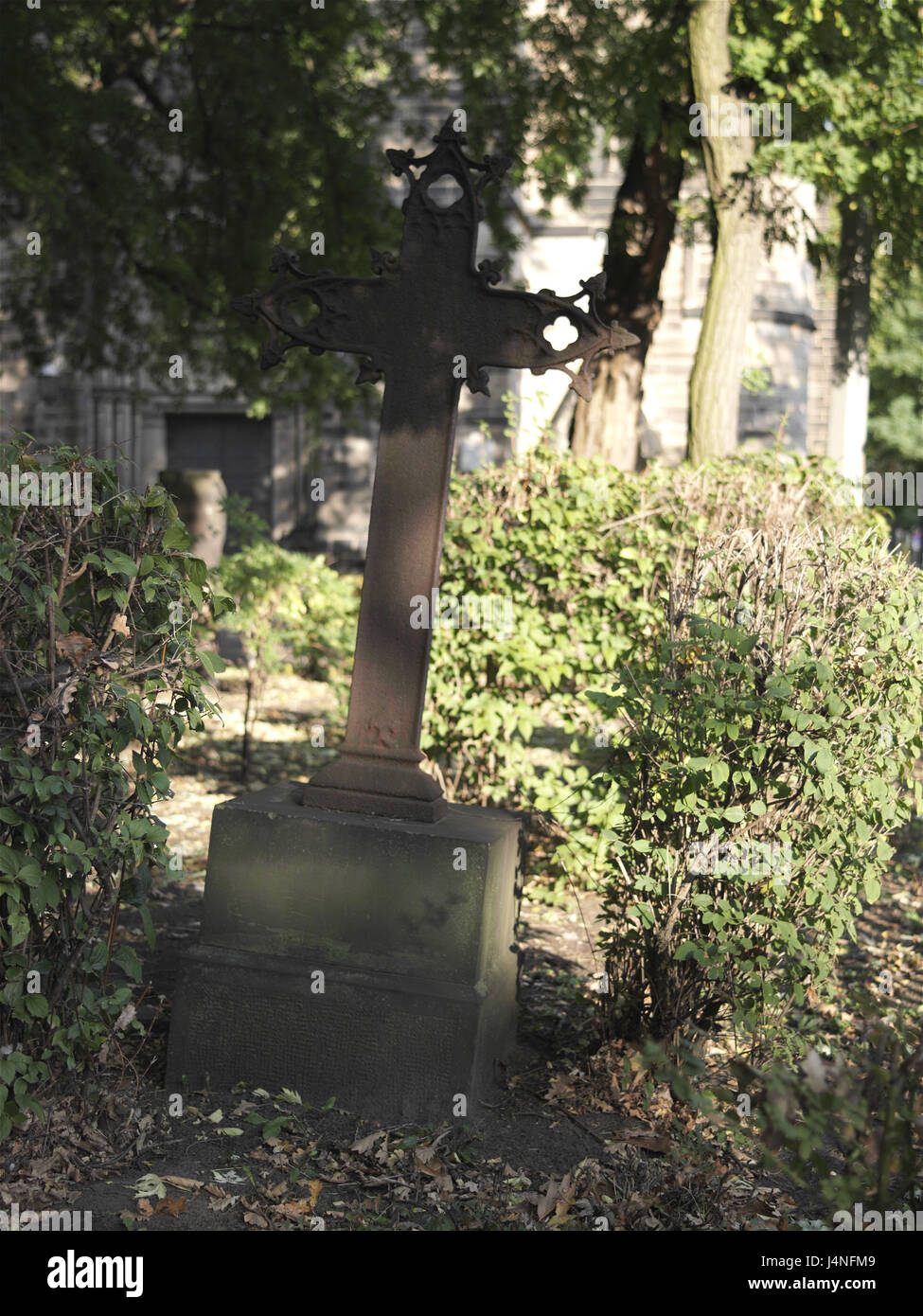 Cemetery, tomb cross Stock Photo - Alamy