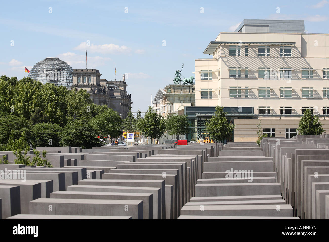 Germany, Berlin, Holocaust memorial, Reichstag Stock Photo - Alamy