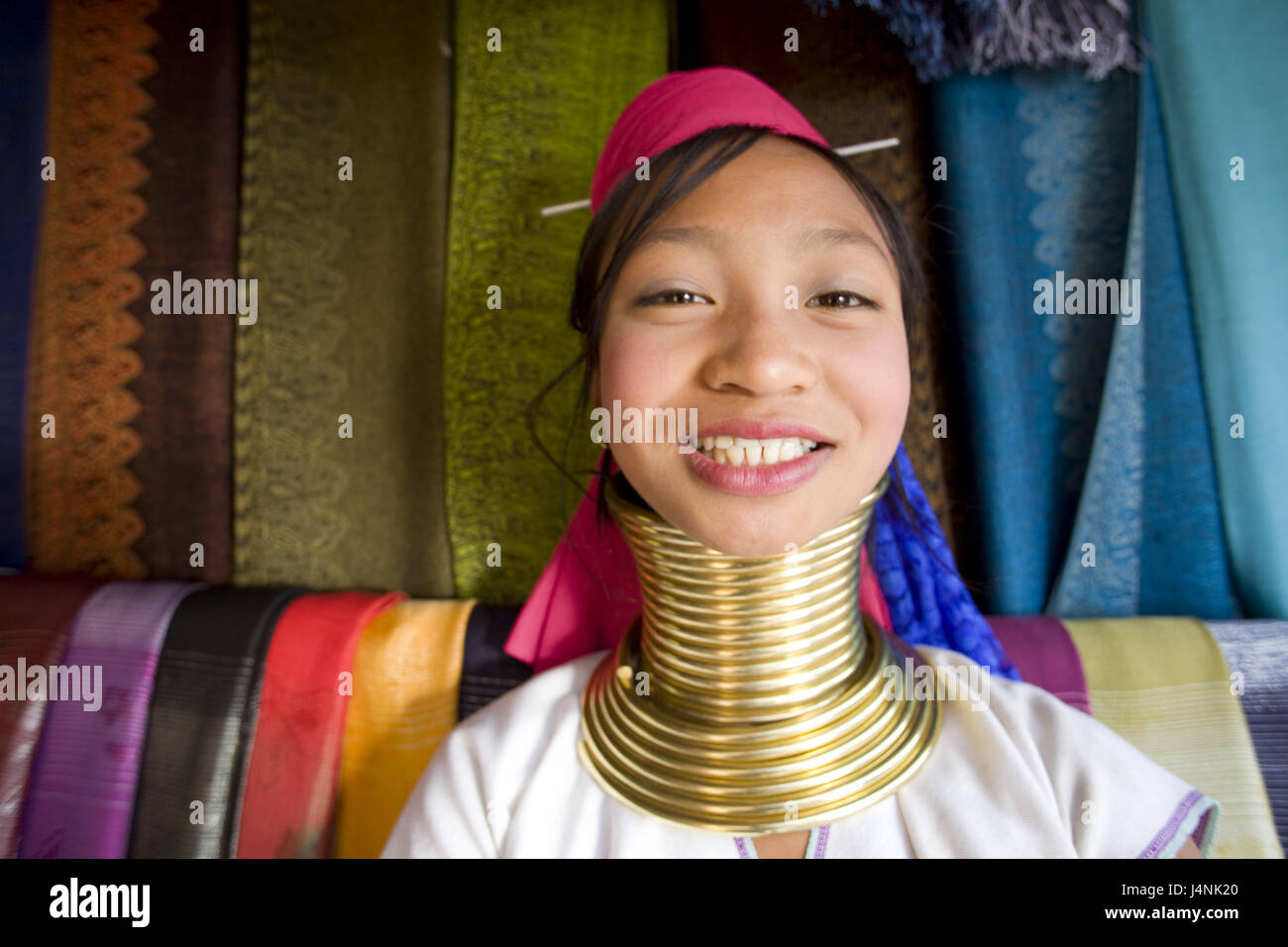 Thailand, golden top corner, Chiang Rai, to cirques Long Neck strain ...