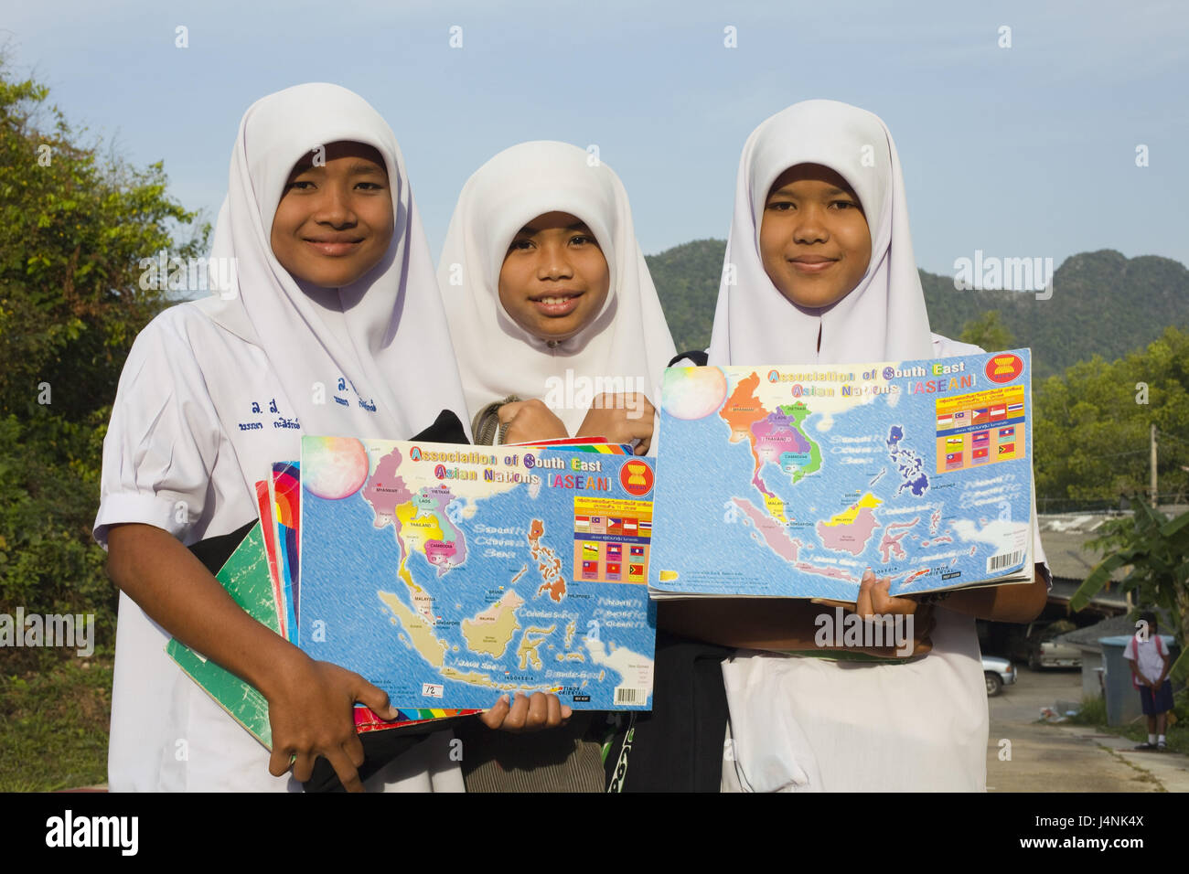 Asia school uniforms hi-res stock photography and images - Alamy