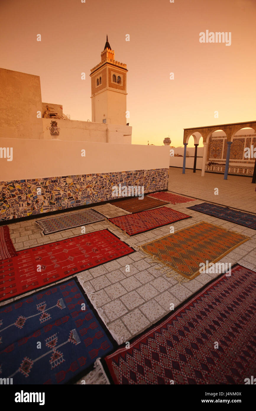 Medina roof carpet hi-res stock photography and images - Alamy