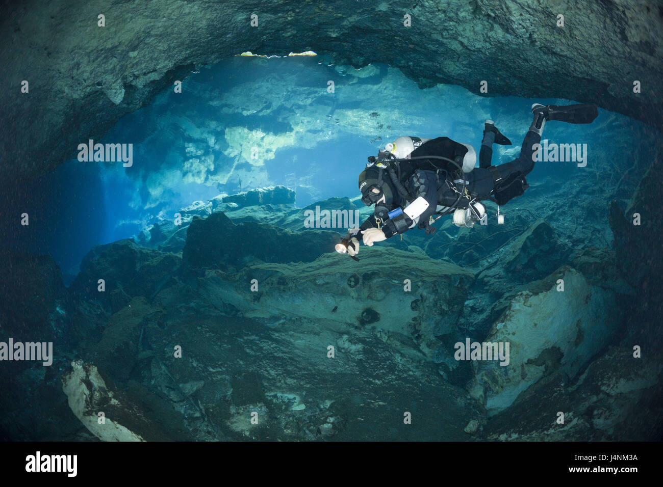 Diving in the cenote chac mool hi-res stock photography and images - Alamy