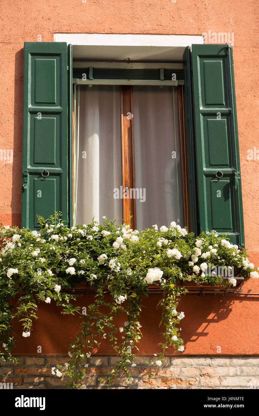 Venetian windows hi-res stock photography and images - Alamy