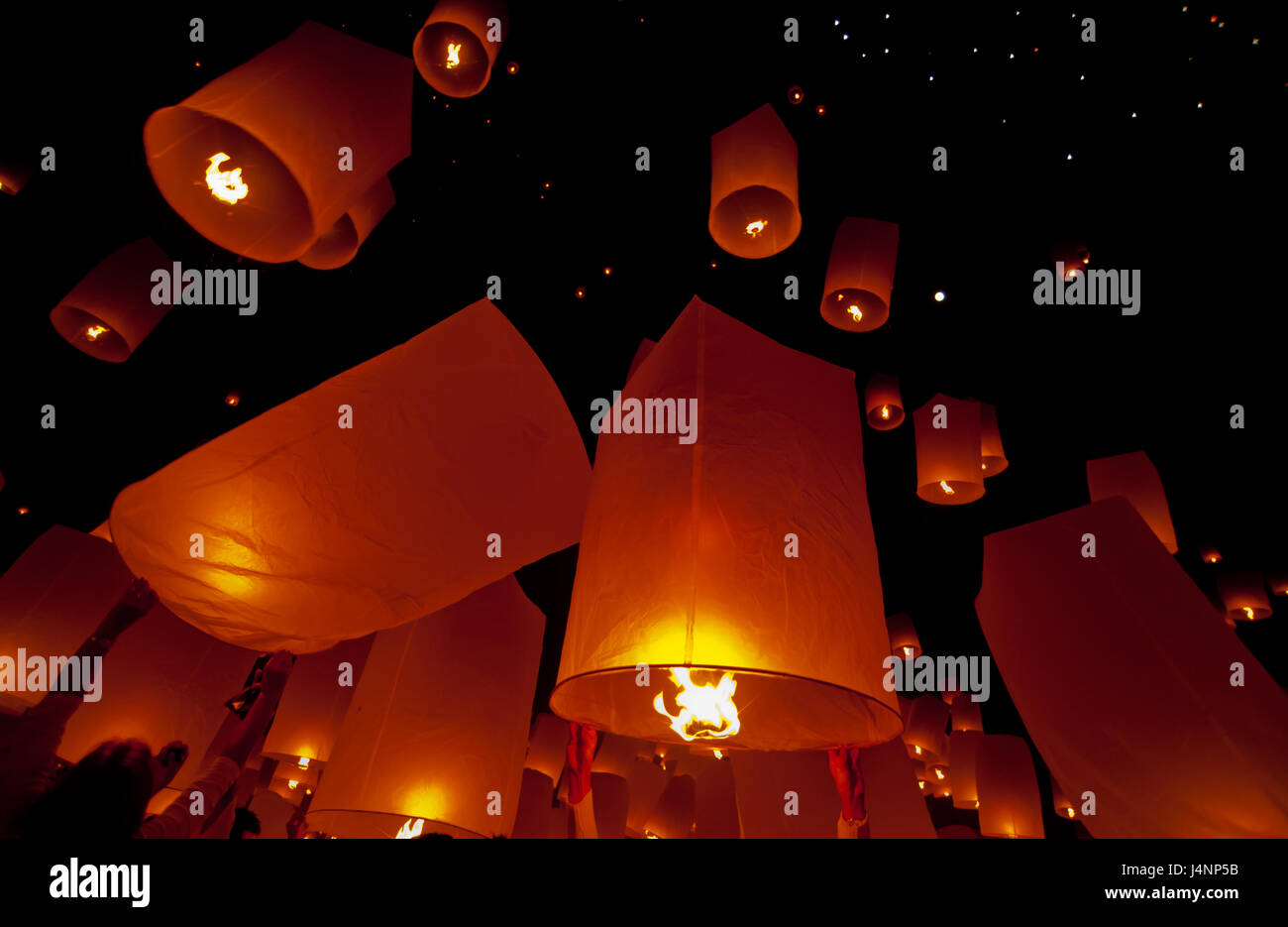 Floating lantern in Yee Peng festival (Loy Krathong), Buddhist floating ...