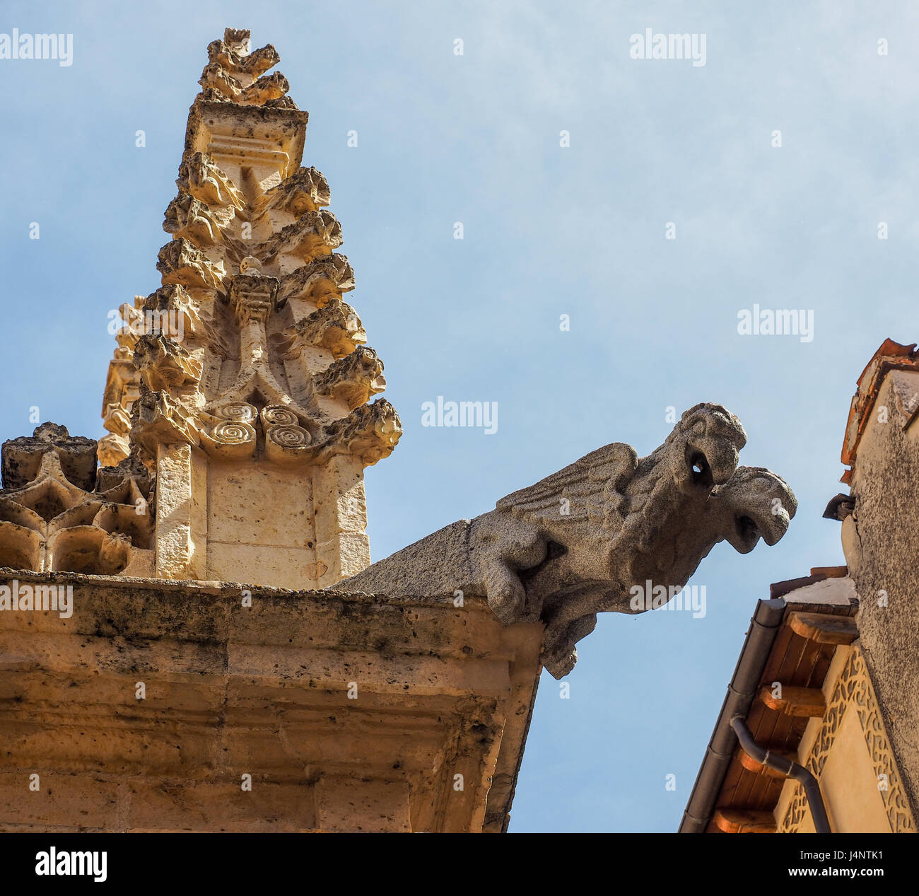 Gargoyle gargoyles gothic hi-res stock photography and images - Alamy