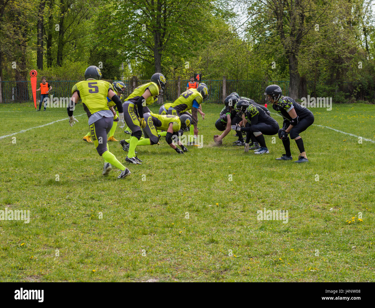 Teamwork teams uniforms hi-res stock photography and images - Alamy