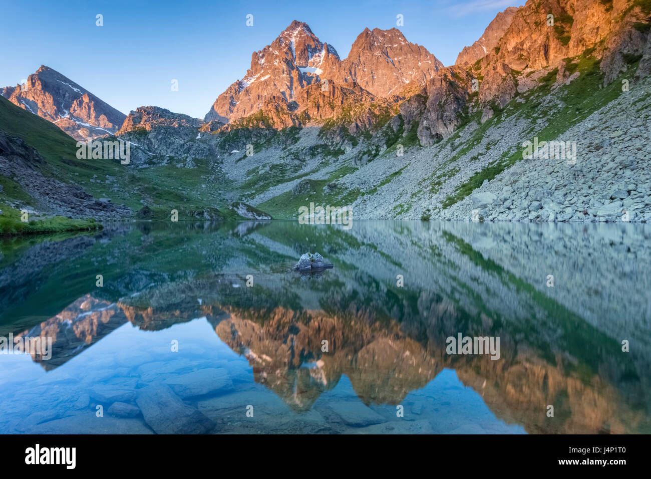 Sunrise on Monviso and Visolotto from the shores of Lago Fiorenza ...
