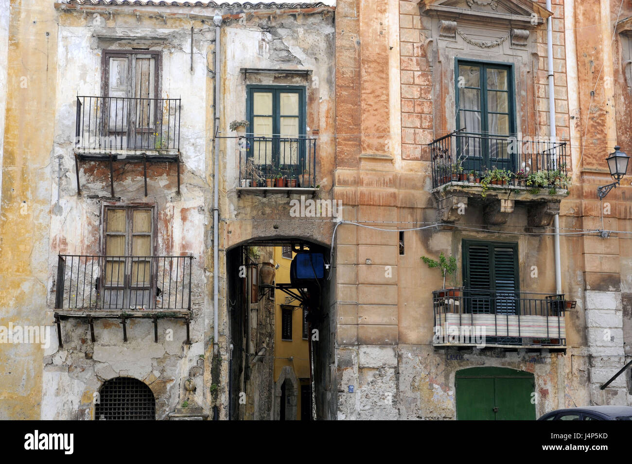 Italy, island Sicily, Palermo, house facade, detail Stock Photo - Alamy